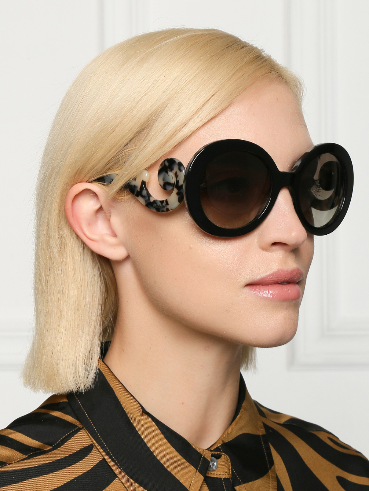 Prada черные cолнцезащитные очки в круглой оправе (255759) купить со ...